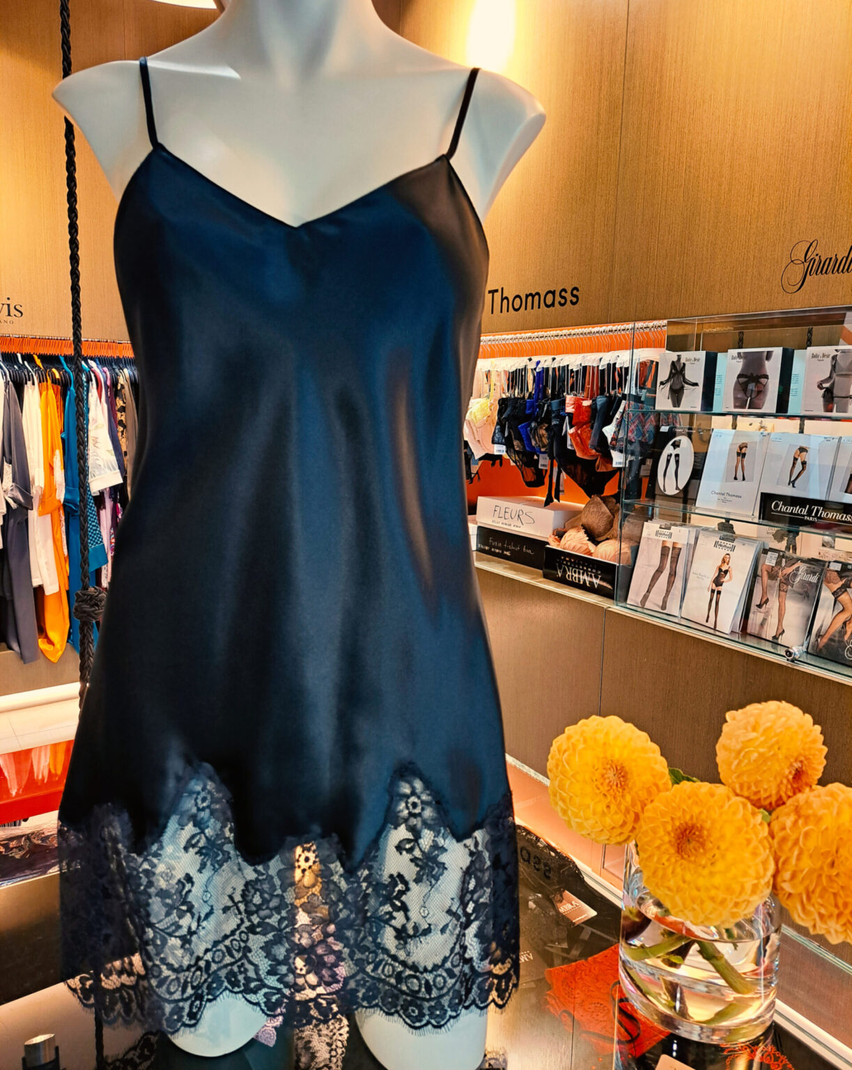 tooted Vivis – Intimo Boutique